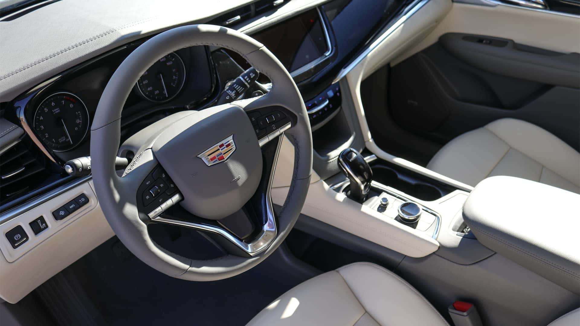 2026 Cadillac VISTIQ | Shop Now | Patrick Cadillac