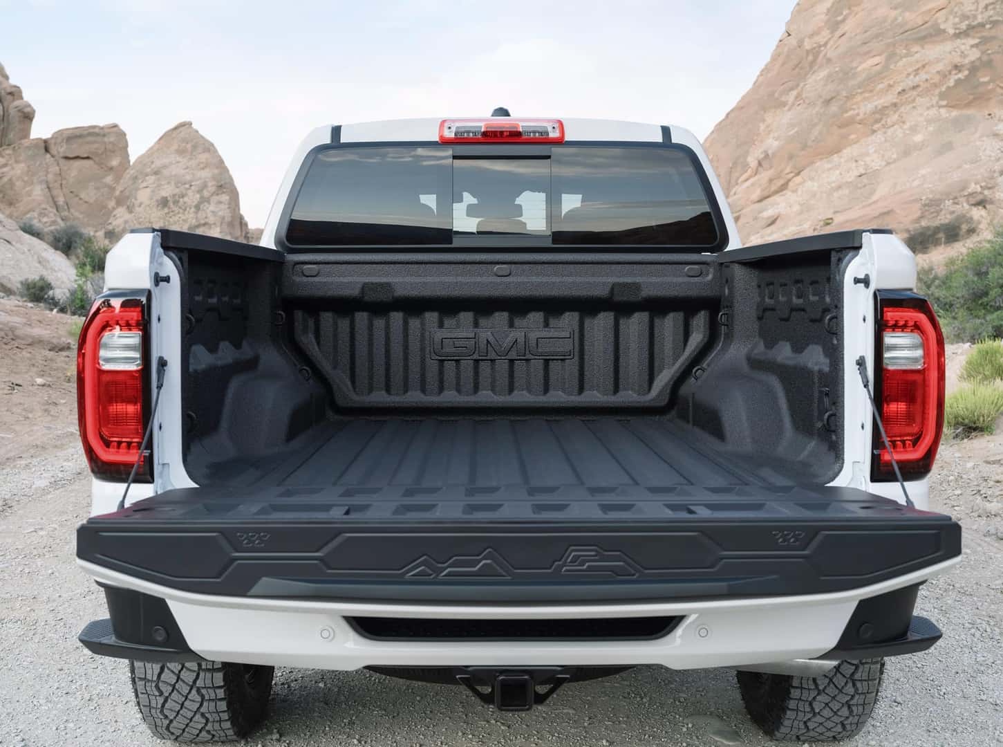 2025 GMC Canyon: Why Drivers Love It
