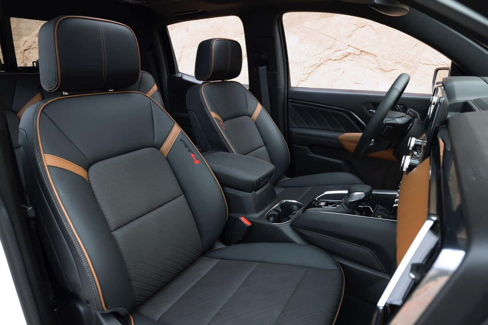 2025 GMC Canyon: Why Drivers Love It